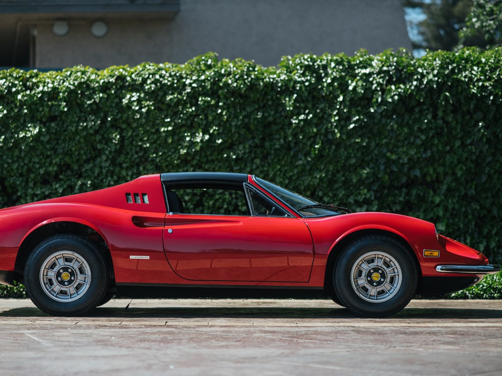 Golden Heart: Underneath the Red-and-Black Exterior of This Ferrari ...